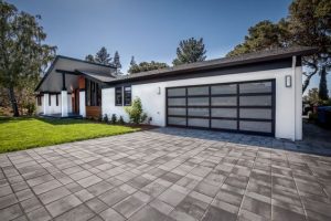 15 MID CENTURY MODERN GARAGE IDEAS THAT LOOK FANTASTIC! - GARAGE GUIDES